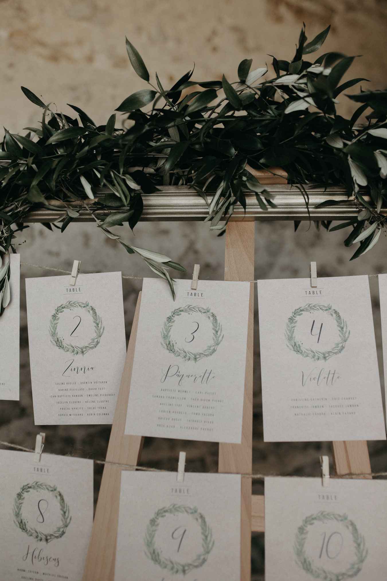 Comment créer le plan de table de mariage parfait - Cotton Bird Le blog